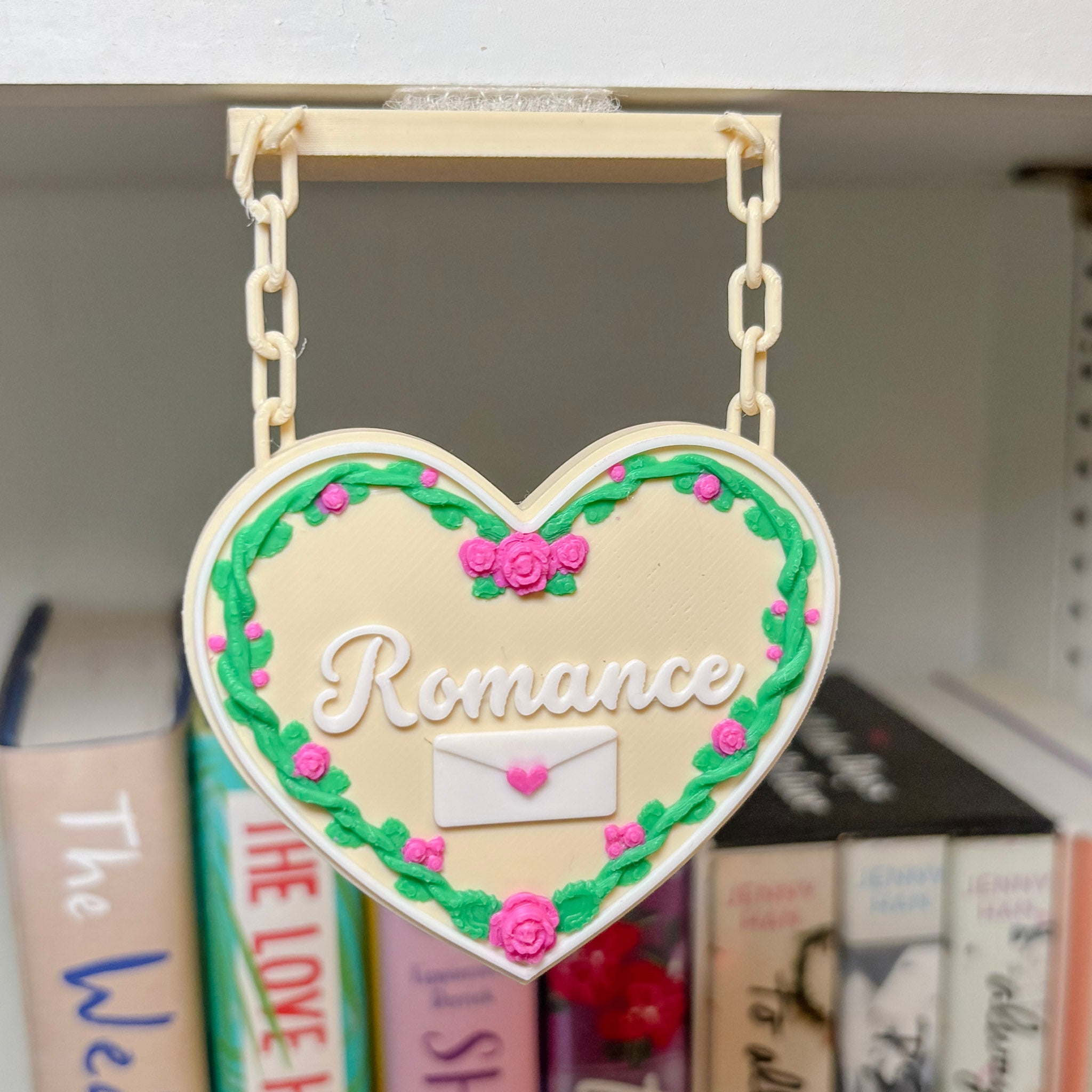 ROMANCE | BOOKSHELF SIGN – Frida Bae Co.